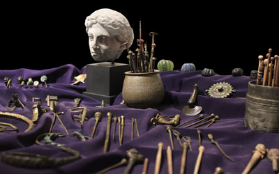 Mudlarking: Looking Good – Beachcombing Magazine