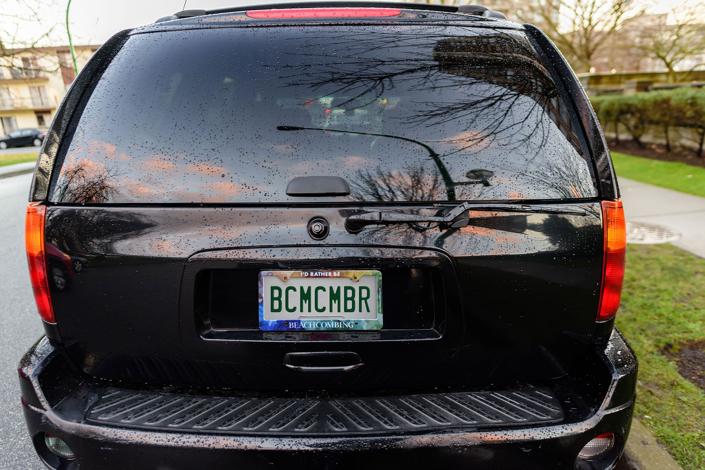 Sea Glass License Plate Frame - I’d Rather Be Beachcombing License Pla ...